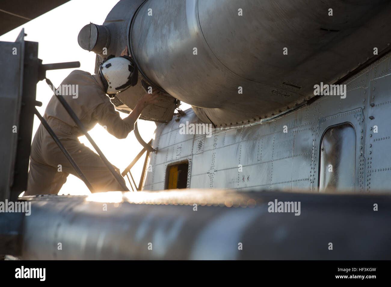A Marine with Marine Heavy Helicopter Squadron (HMH) 466 conducts ...