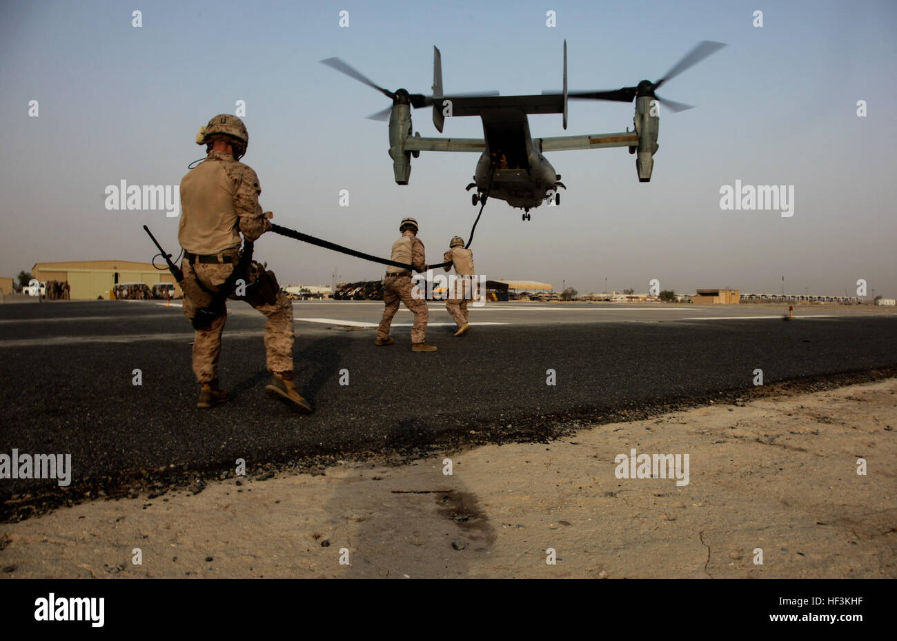 U.S. Marine Helicopter Rope Suspension Training (HRST) Masters with ...
