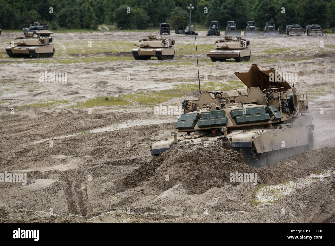 Marines from Mobile Assault Company, 2nd Combat Engineer Battalion ...