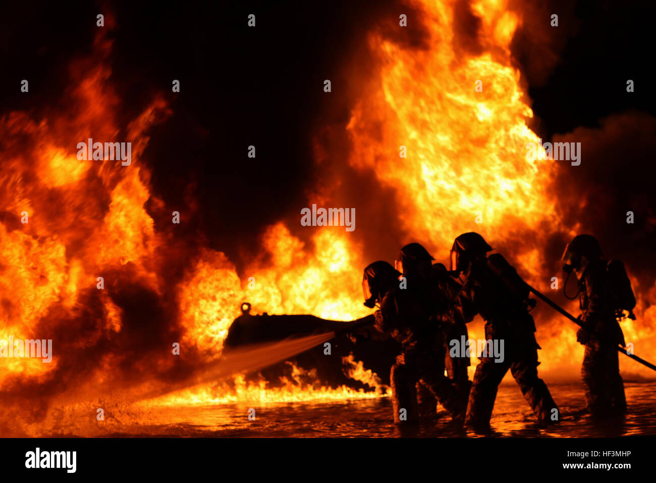 Marines from Aircraft Rescue and Firefighting train at Marine Corps Air ...