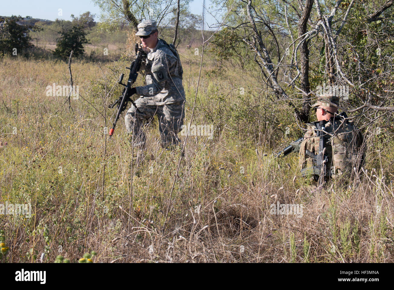 Soldiers from the California Army National Guard 1st Battalion, 140th ...