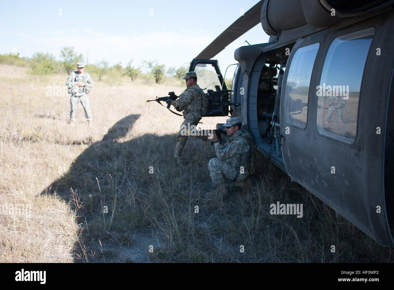 Soldiers from the California Army National Guard 1st Battalion, 140th ...