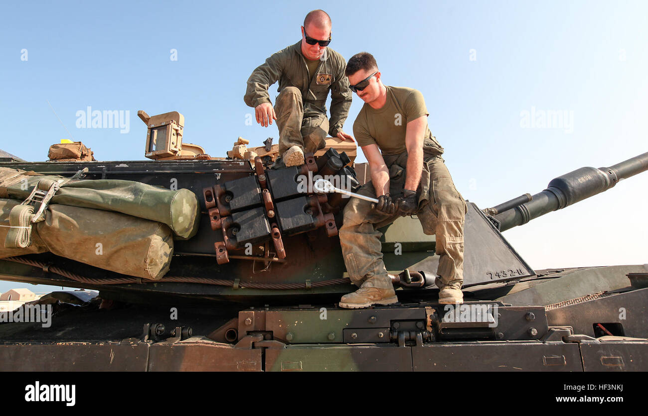 Lance Cpl. Ryan Foster and Cpl. Ryan Gregalunas, tank crewman with Tank ...