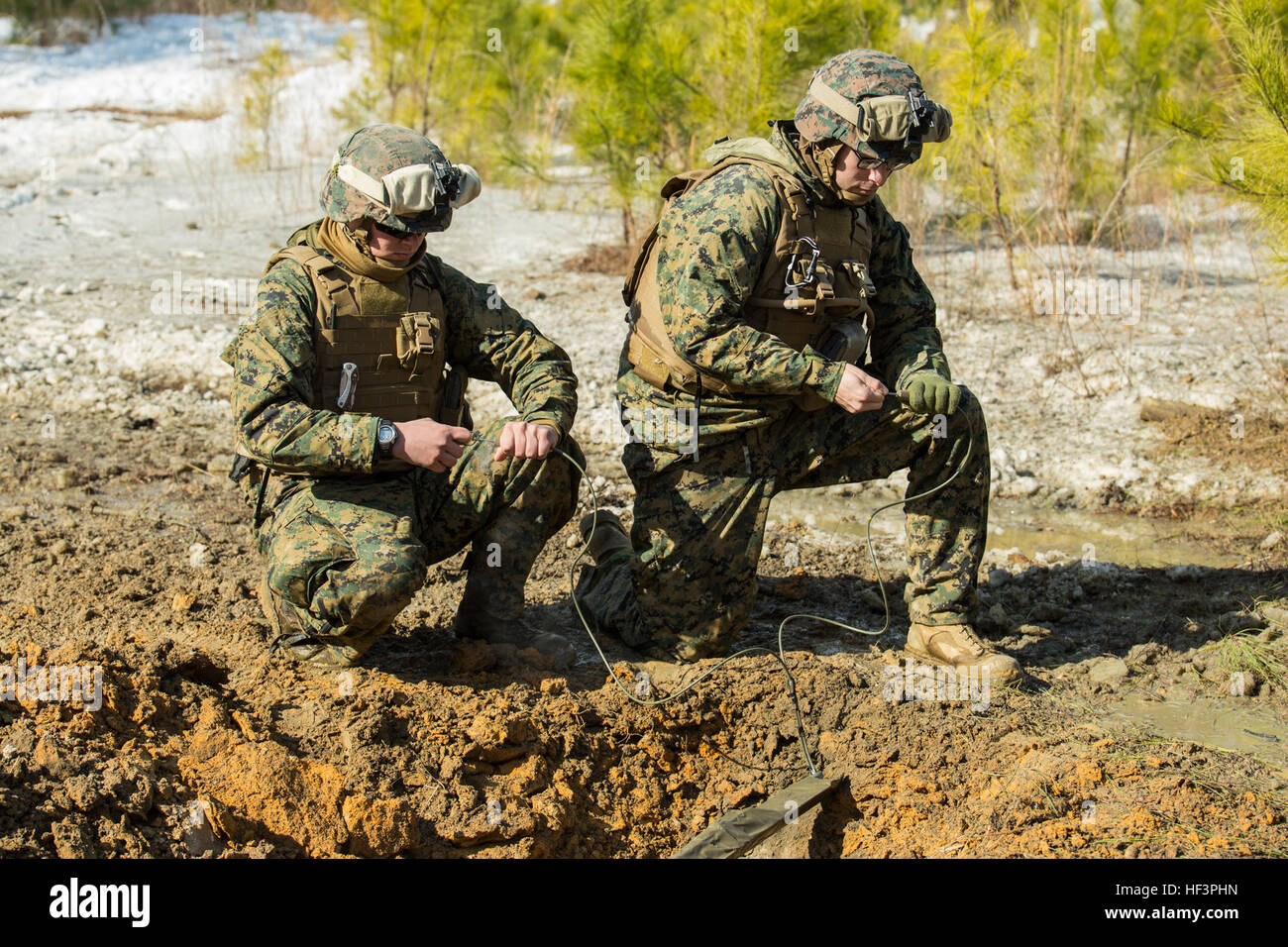 Combat Engineers with 2nd Combat Engineer Battalion attached to 3rd ...