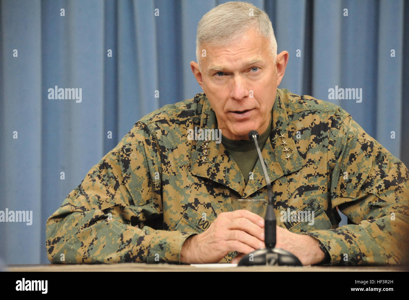 The Commandant of the Marine Corps, General James T. Conway, holds a ...