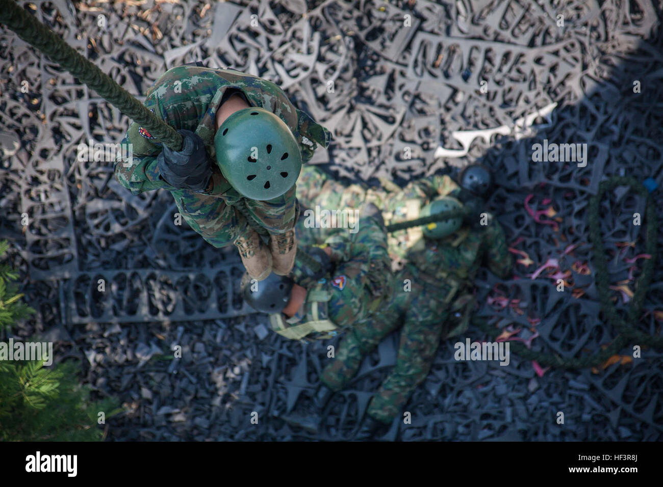 Royal Thai Marines practice fast rope techniques during Cobra Gold 16 ...