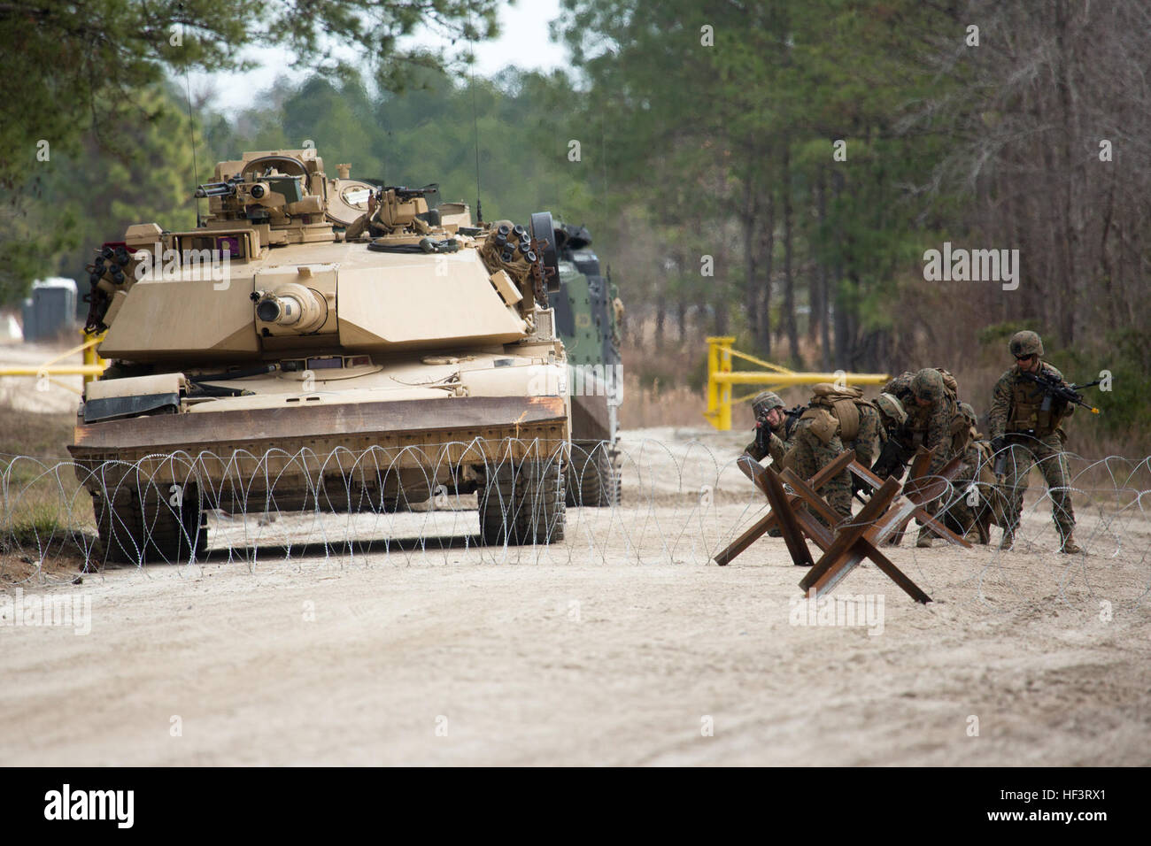 U.S. Marines with 2d Tank Battalion, 2d Marine Division (2D MARDIV ...
