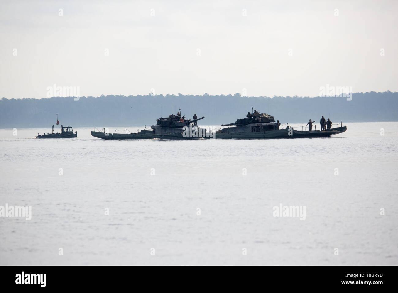 U.S. Marines with 2d Tank Battalion, 2d Marine Division (2D MARDIV ...
