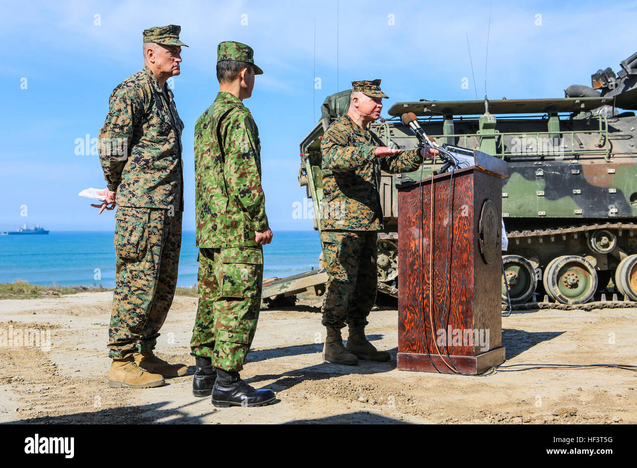 Col clay tipton hi-res stock photography and images - Alamy