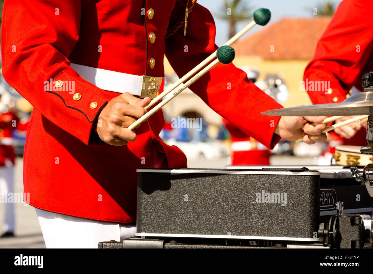 A U.S. Marine with the Marine Drum and Bugle Corps, Battle Color ...