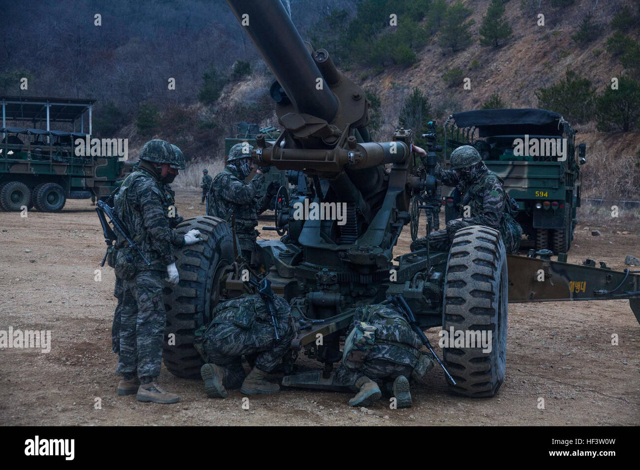 Republic of Korea (ROK) Marines assigned to Bravo Battery, 11th ...