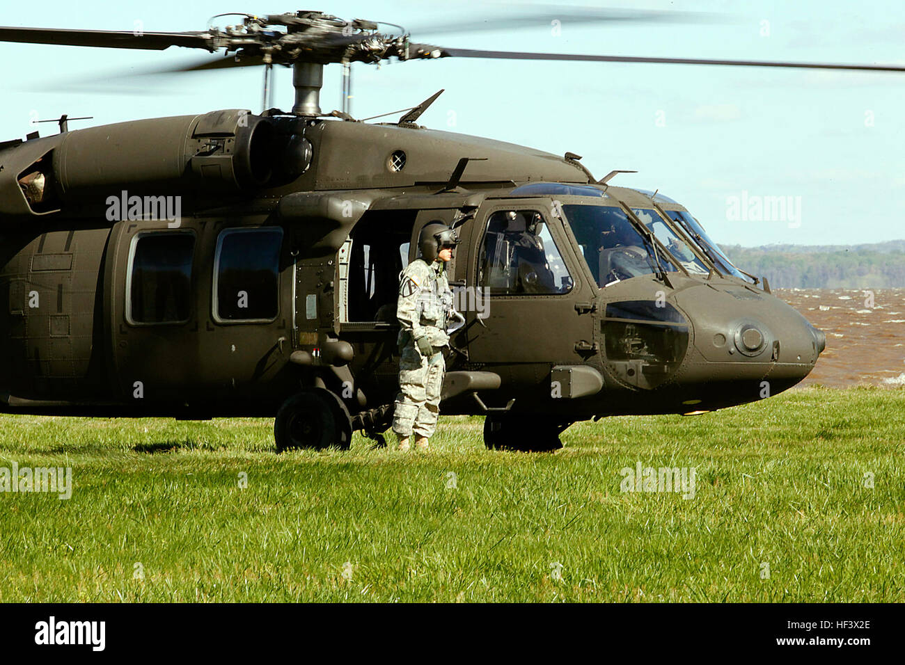 NAVAL ANNEX STUMP NECK, Md. – UH-60 Blackhawk helicopter and crew ...