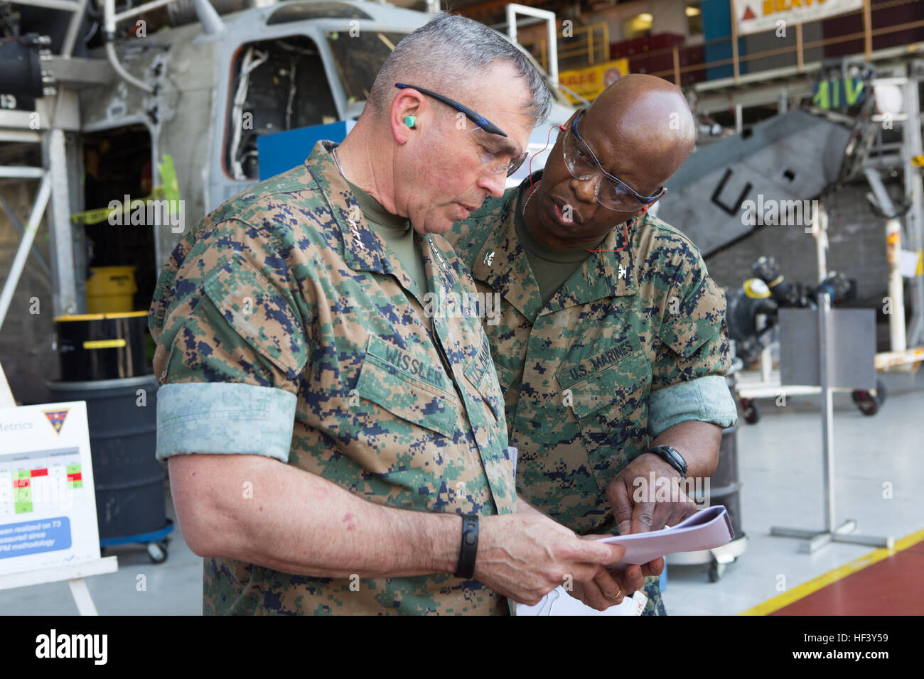 Lt gen john e wissler hi-res stock photography and images - Alamy