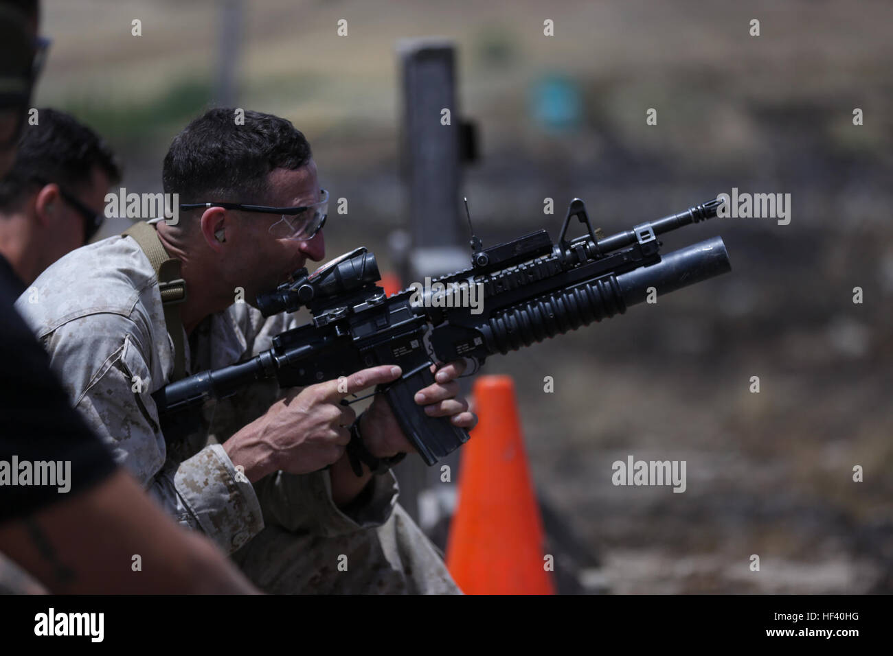 Reconnaissance Marines fire M203 grenade launcher and complete 23-mile ...