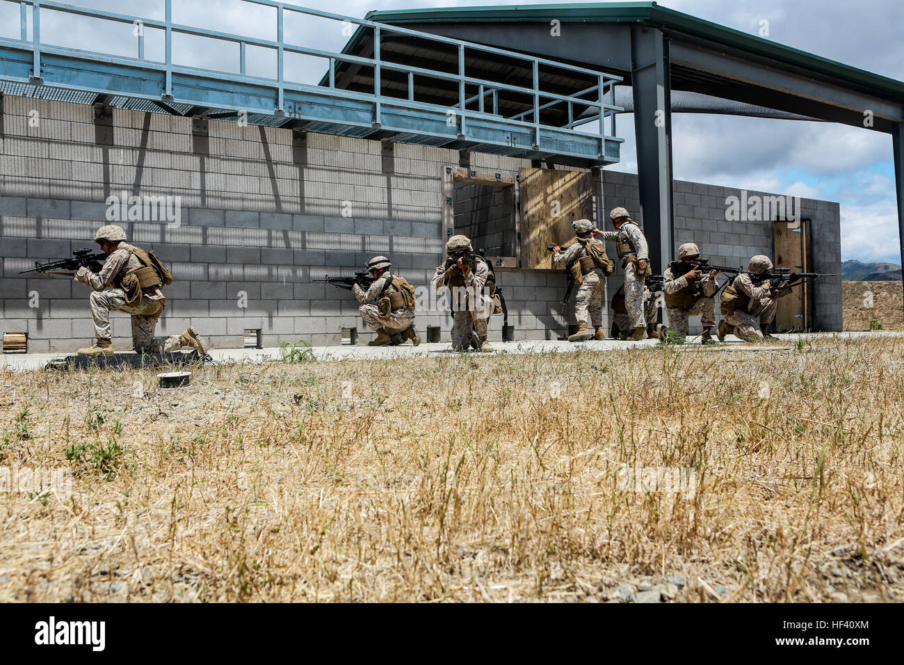 U.S. Marines with the 7th Engineer Support Battalion, 1st Marine ...