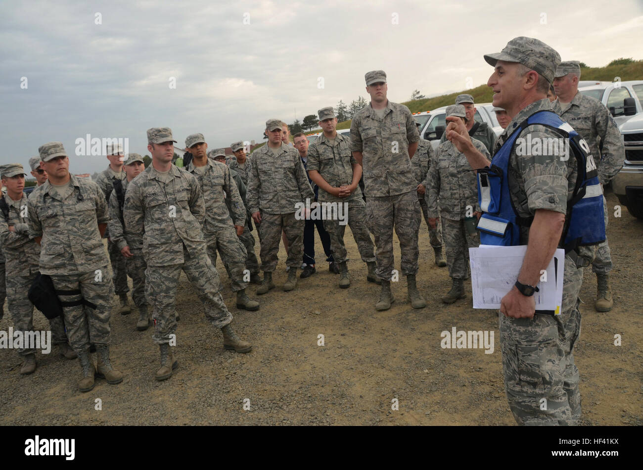 Oregon Air National Guard Lt. Col. Alex Charney-Cohen briefs medical ...