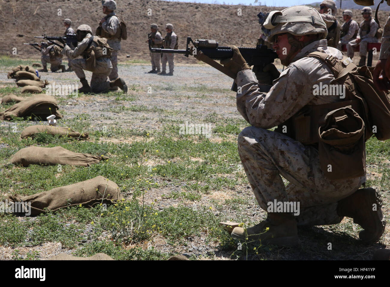 Marines with Battery C, 1st Battalion, 11th Marine Regiment, 1st Marine ...