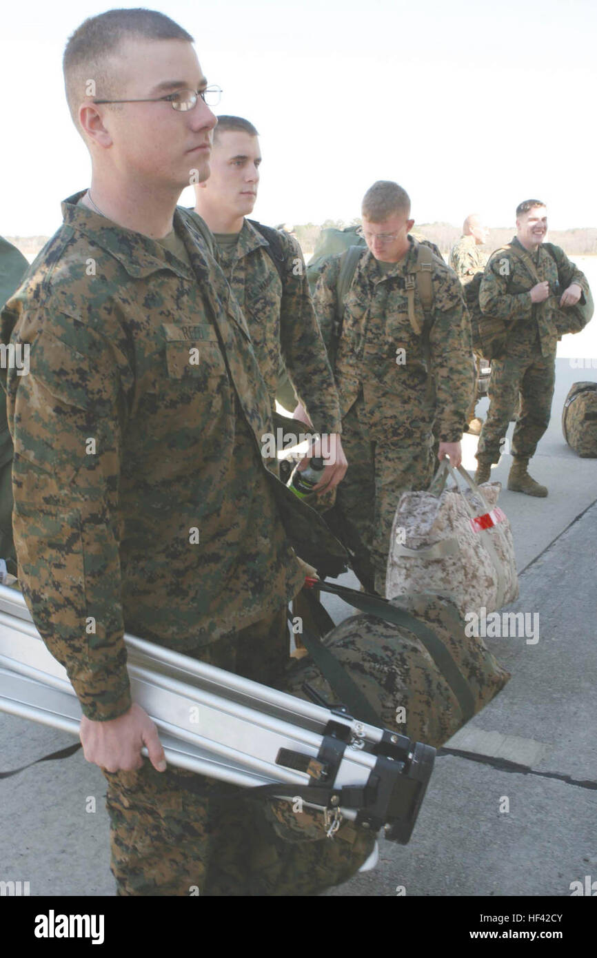 Marine wing support detachment 273 hi-res stock photography and images ...
