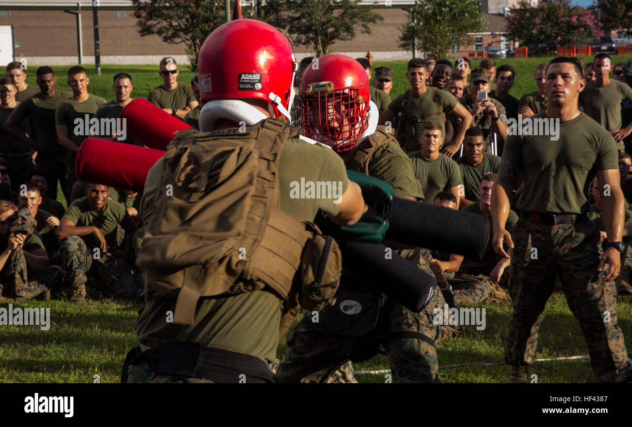 Marines and sailors of Battalion Landing Team 3/6 engage in the Teufel ...