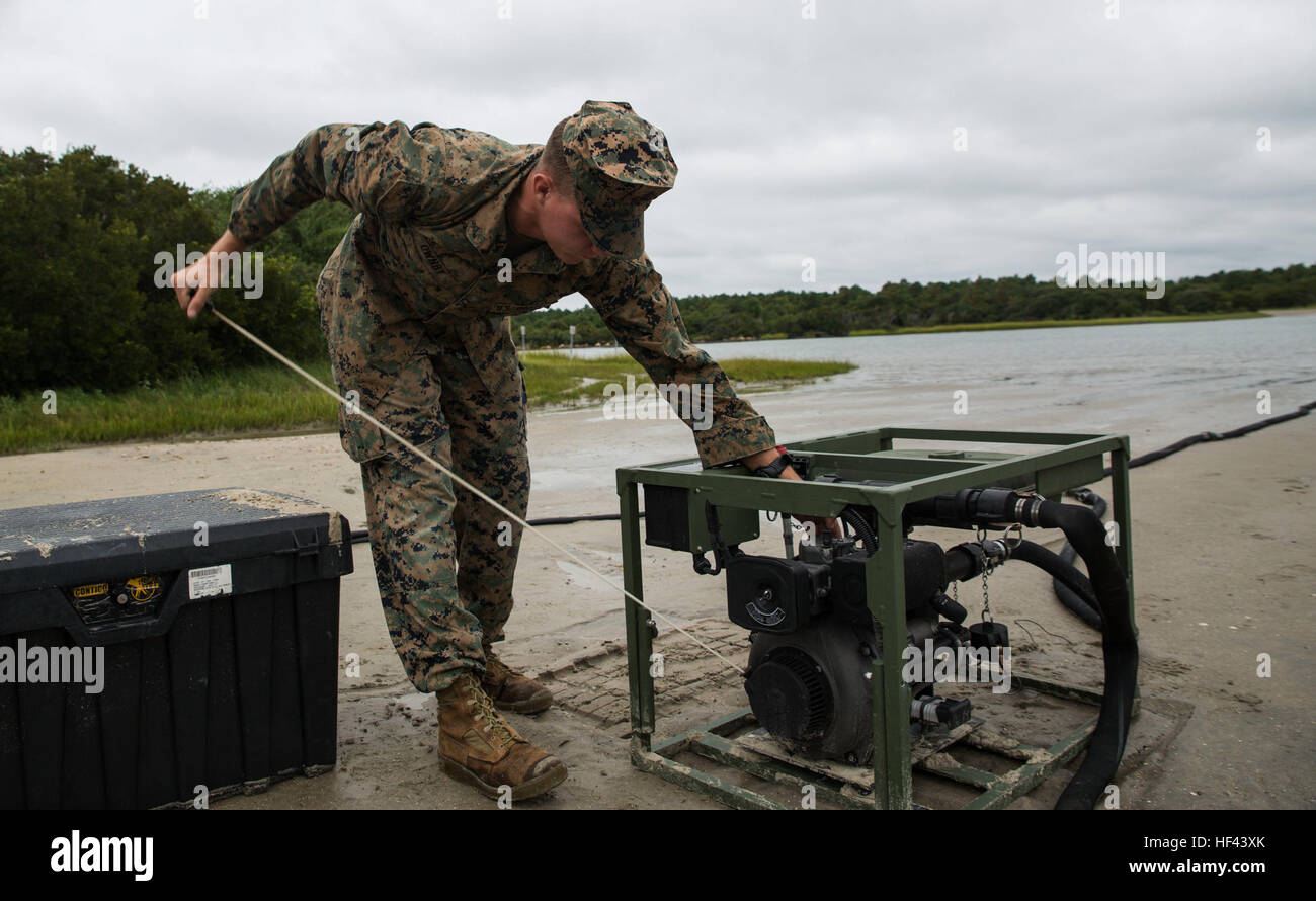 Platoon water purification system hi-res stock photography and images ...
