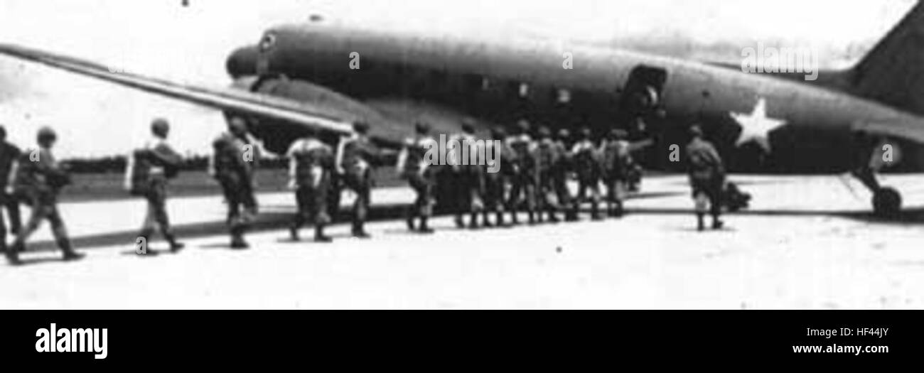 Marines boarding a R4D in WWII Stock Photo - Alamy