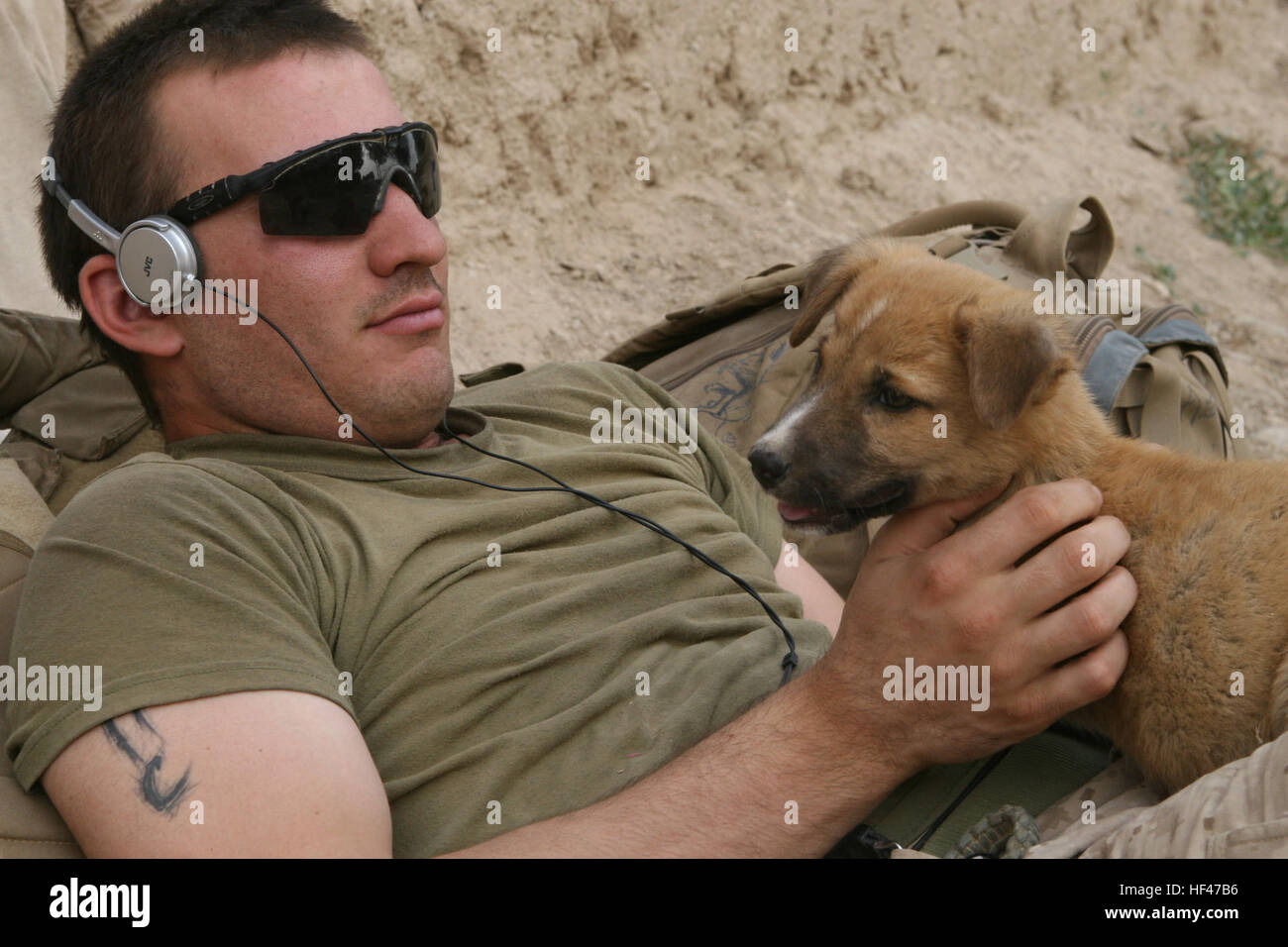 81 mortar gunner hi-res stock photography and images - Alamy