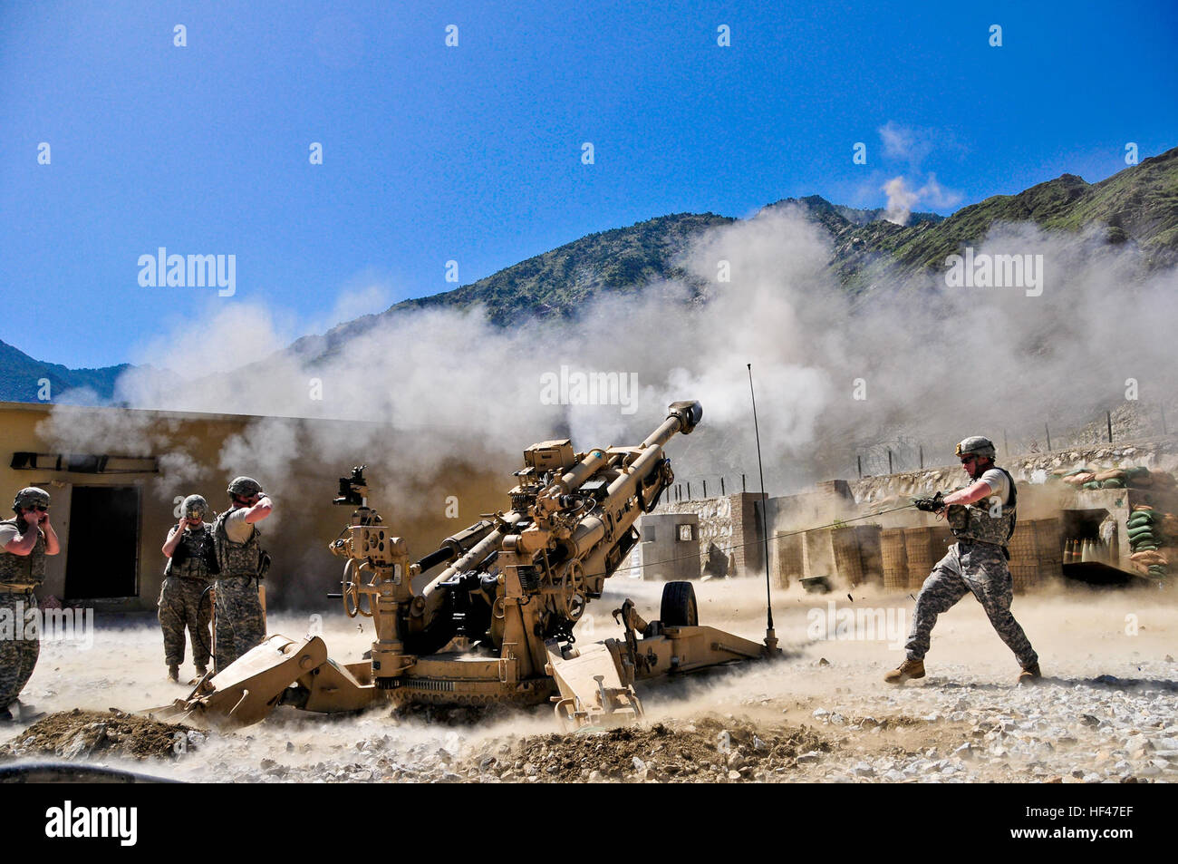 3 321st field artillery regiment hi-res stock photography and images ...