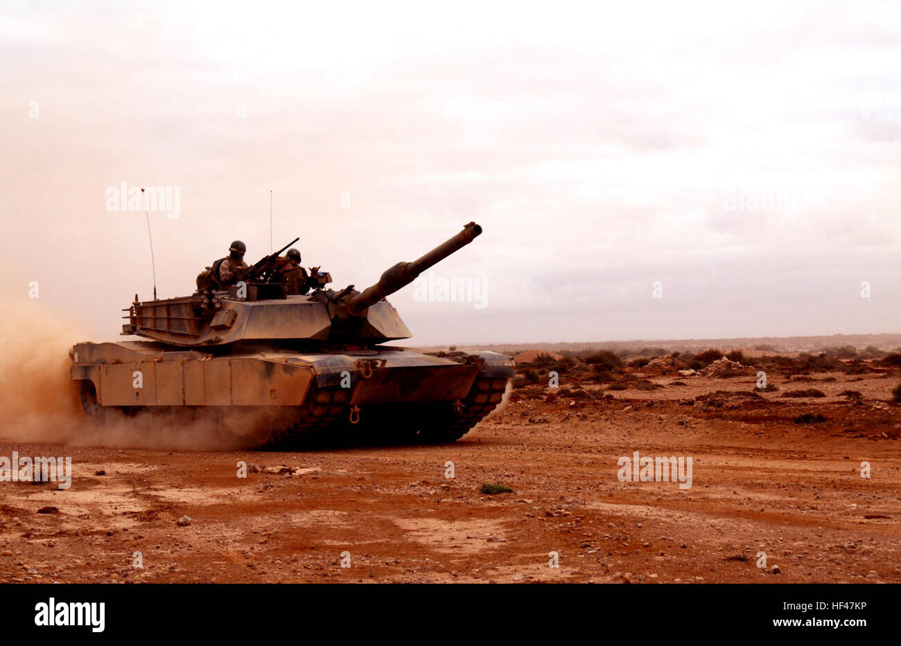 An M1A1 Abrams tank from 4th Tank Battalion, 4th Marine Division in ...