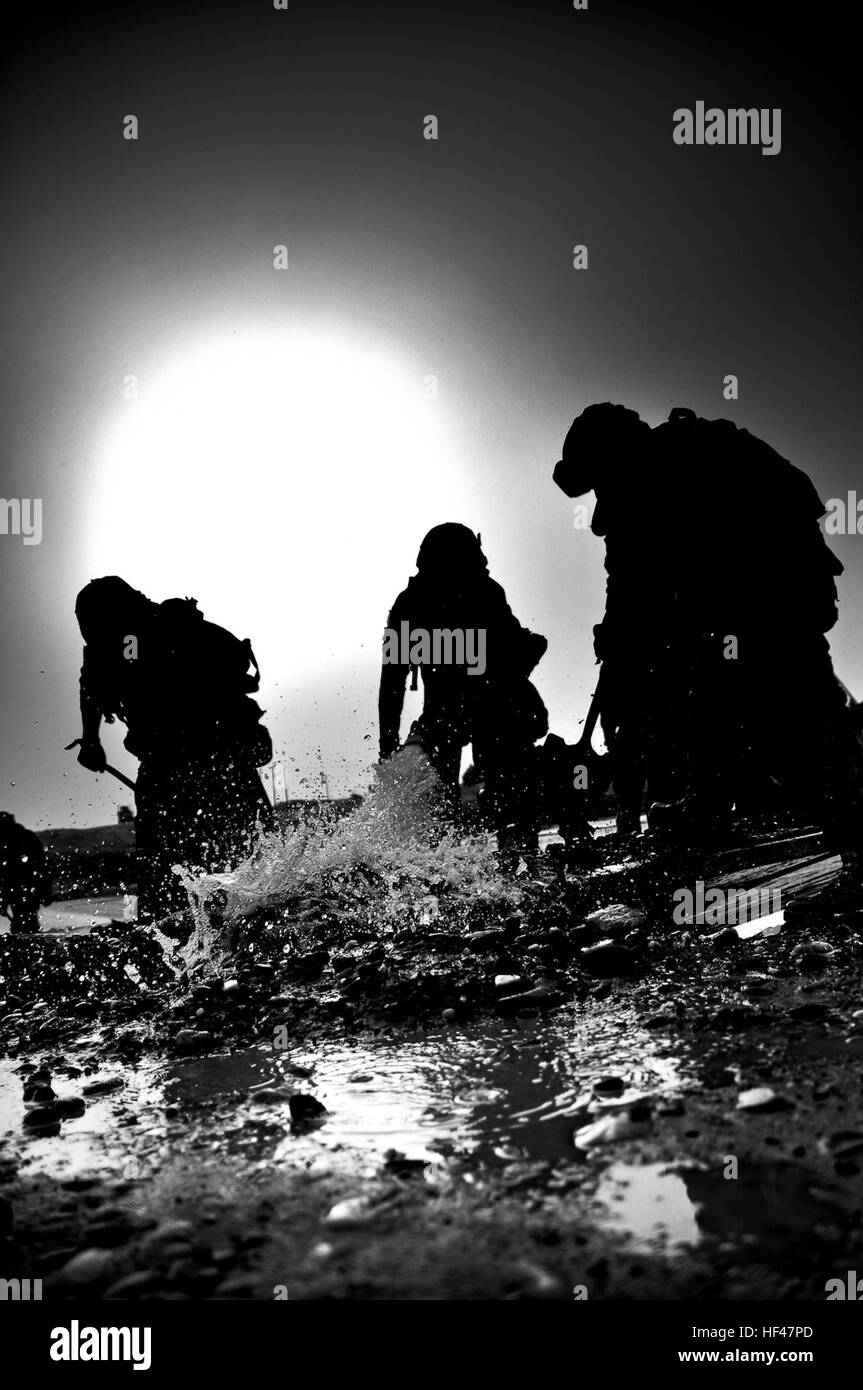 U s army company 2nd Black and White Stock Photos & Images - Alamy