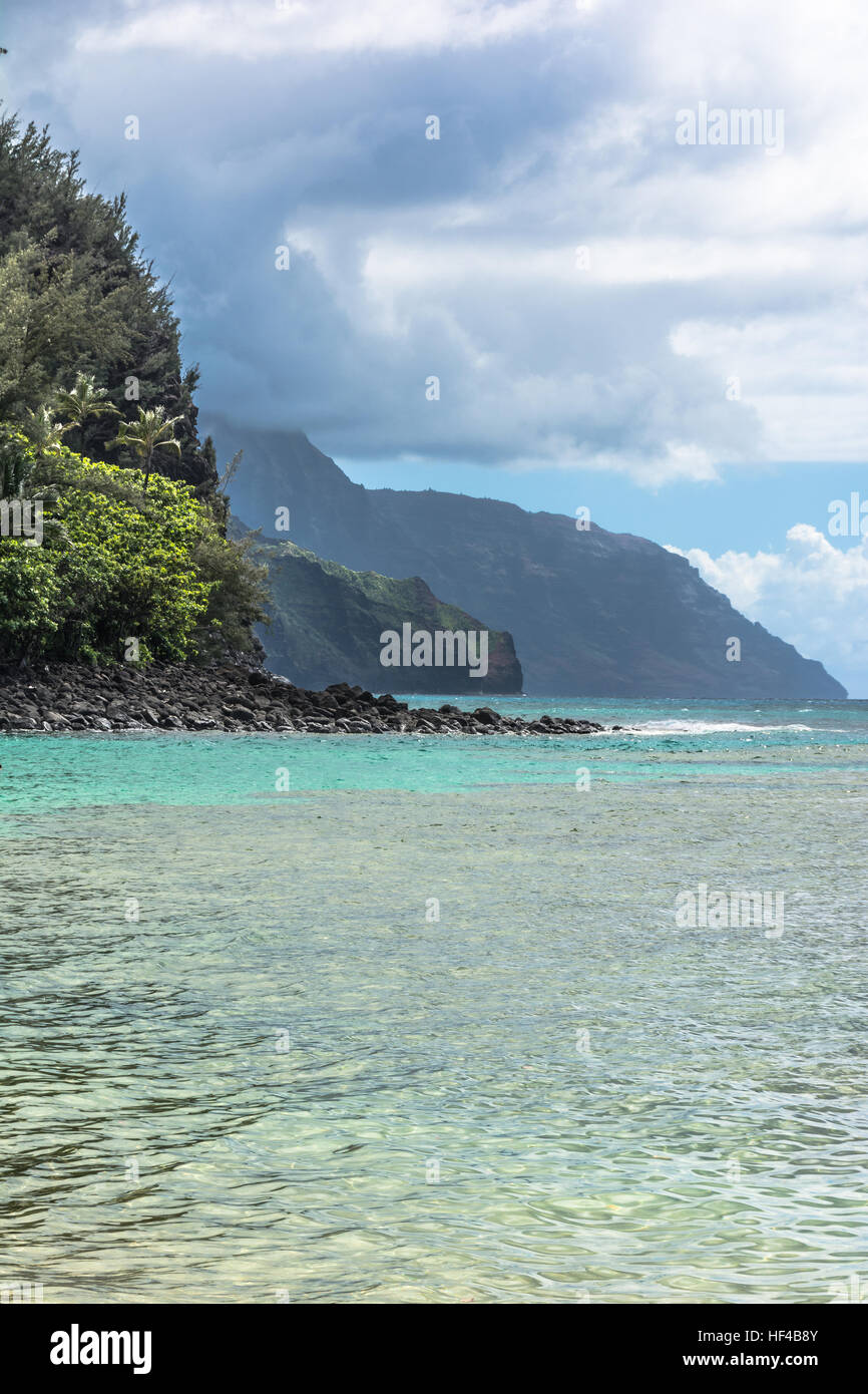 Kee Beach in Kauai, Hawaii Stock Photo - Alamy