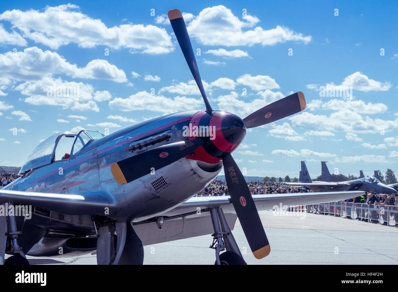 The north american aviation p 51 mustang is an american long range hi ...
