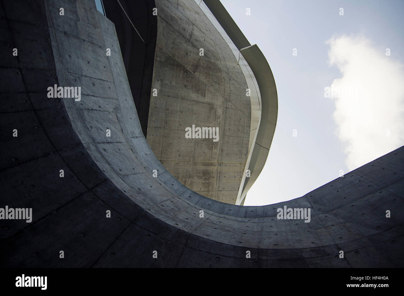 Modern architectural marvels, building structure. Perfect urban ...