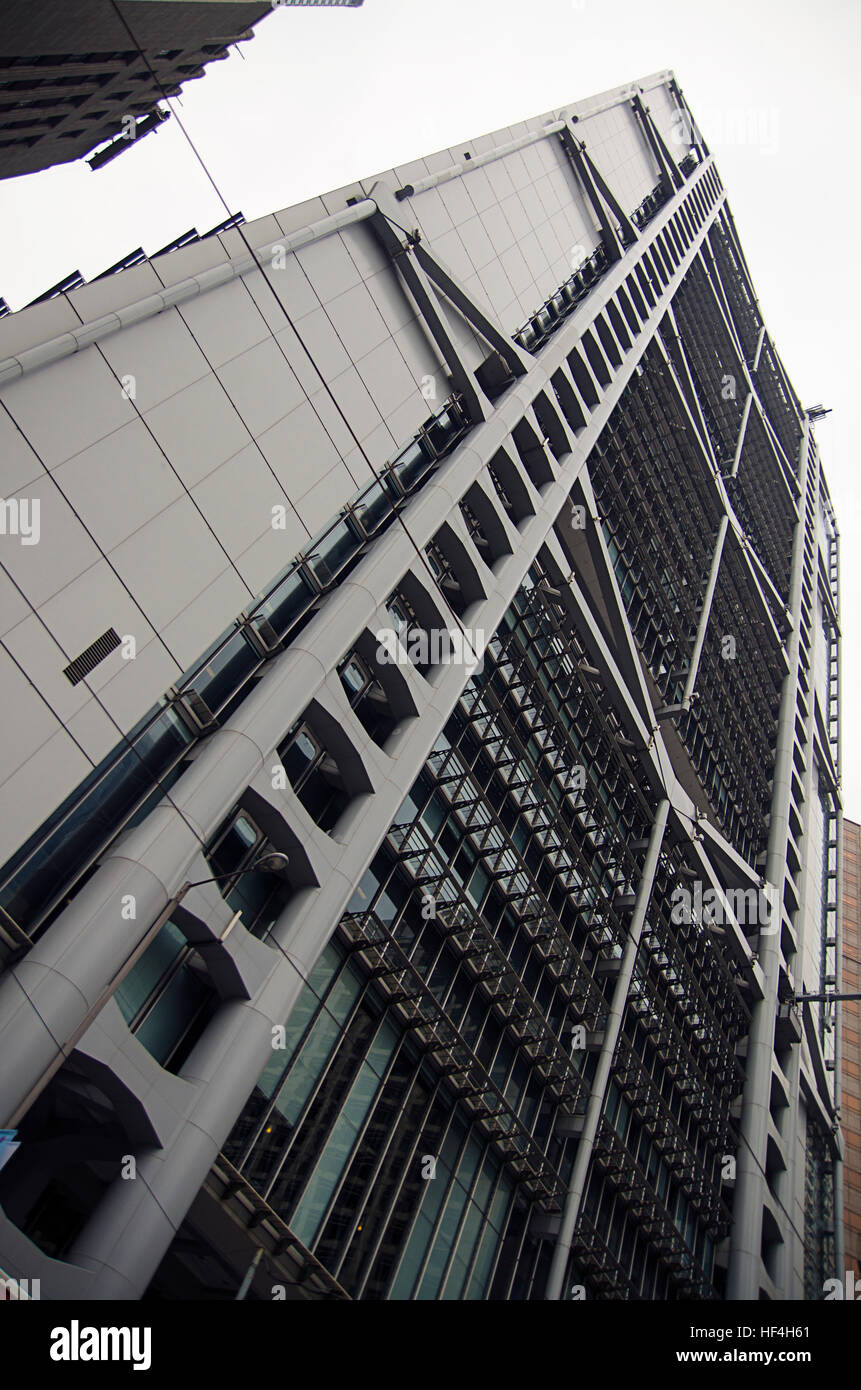 Modern architectural marvels, building structure. Perfect urban ...