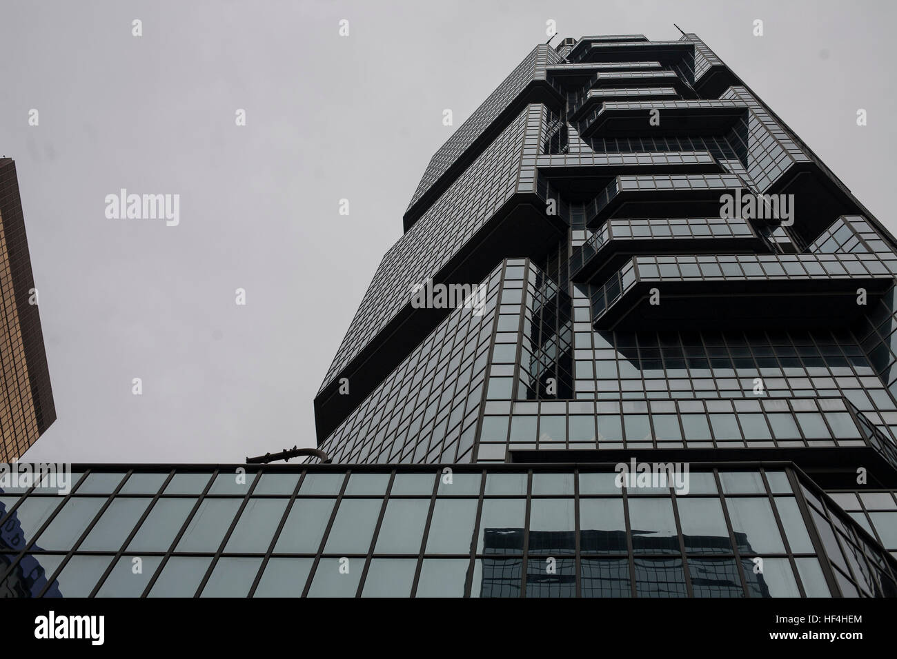 Modern architectural marvels, building structure. Perfect urban ...