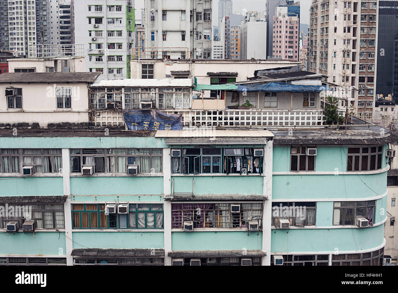 Old grunge building structure. Perfect urban background Stock Photo - Alamy