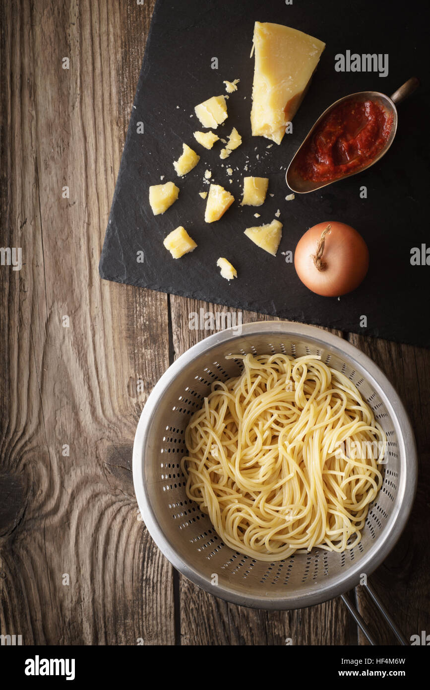 Vertical top view kitchen hi-res stock photography and images - Alamy