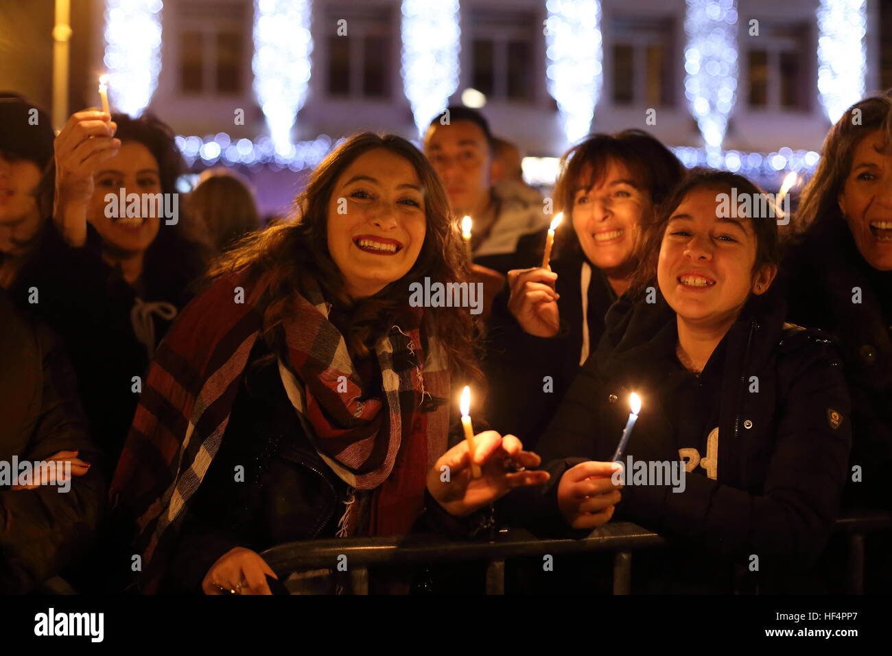 Rome, Italy. 25th Dec, 2016. Public Menorah lighting ceremony at Piazza ...