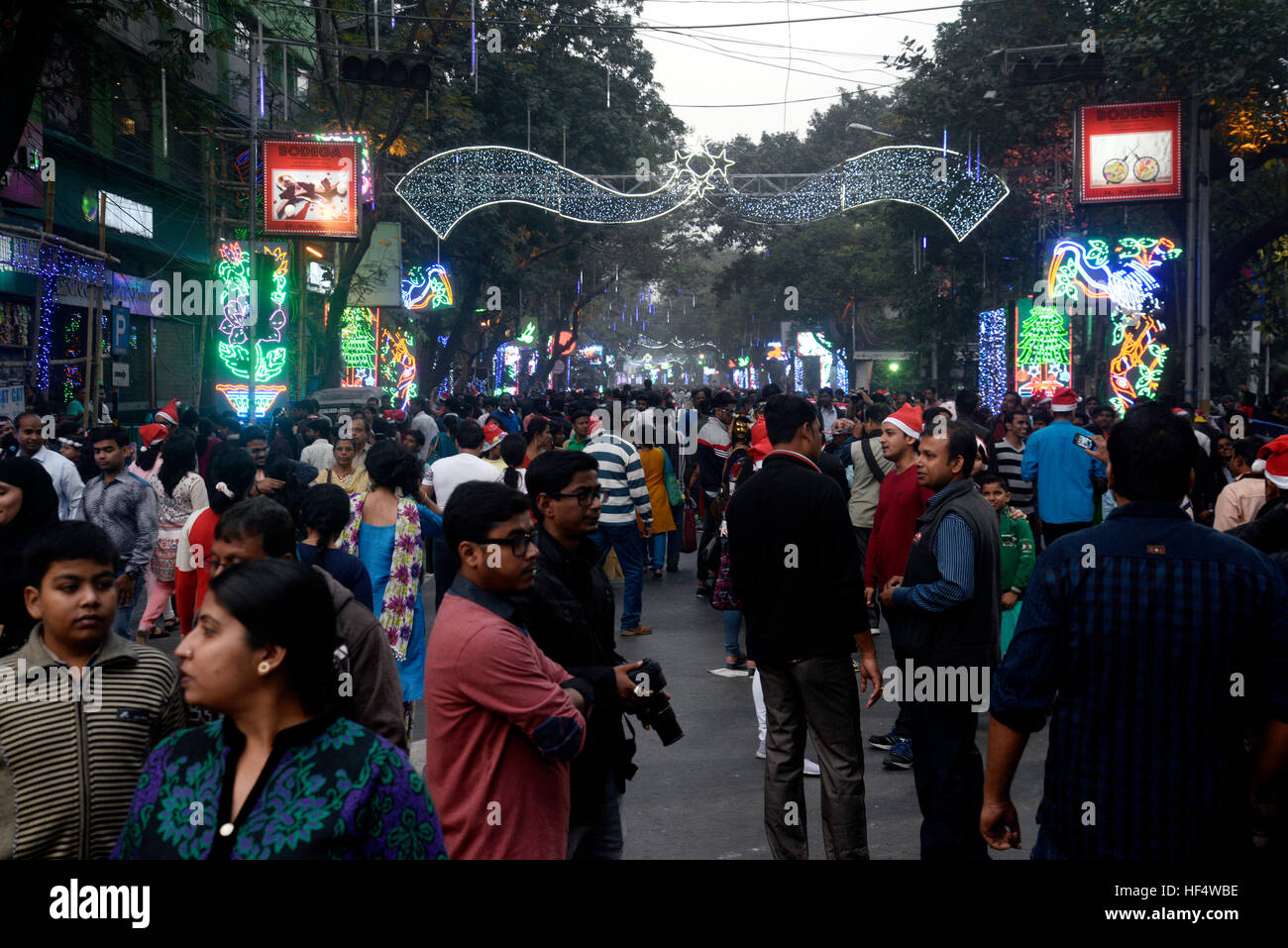 Christmas in kolkata hi-res stock photography and images - Alamy