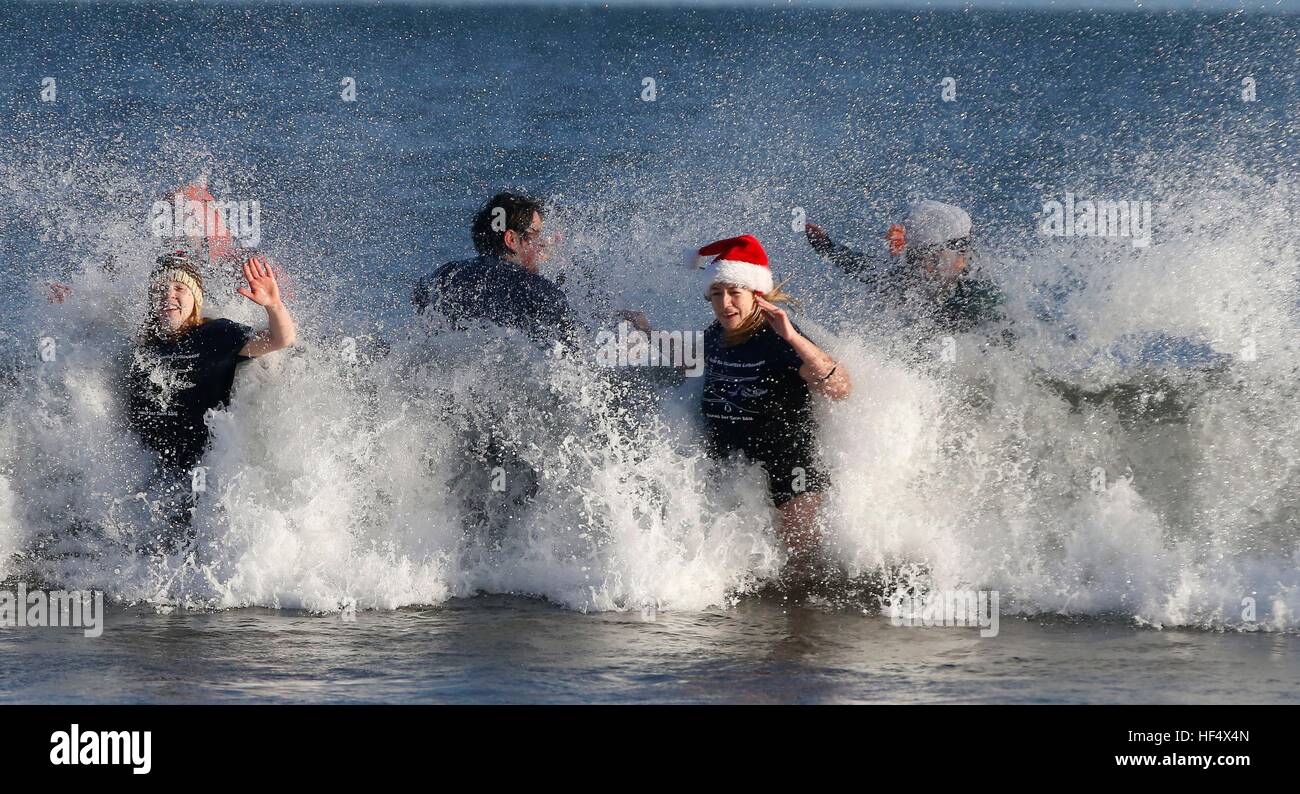 Boxing on the beach hi-res stock photography and images - Alamy