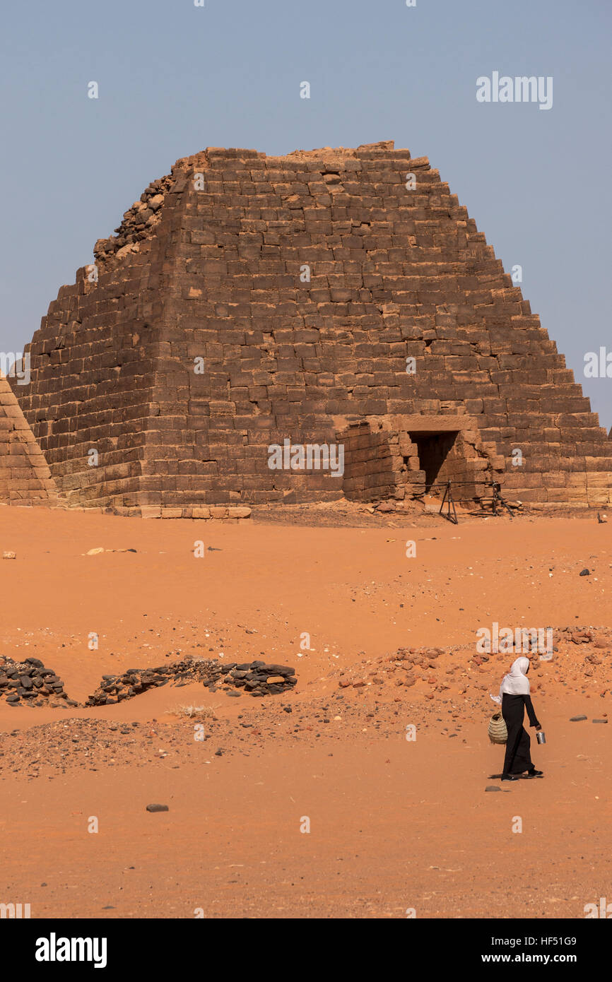 Meroe pyramid kush hi-res stock photography and images - Alamy