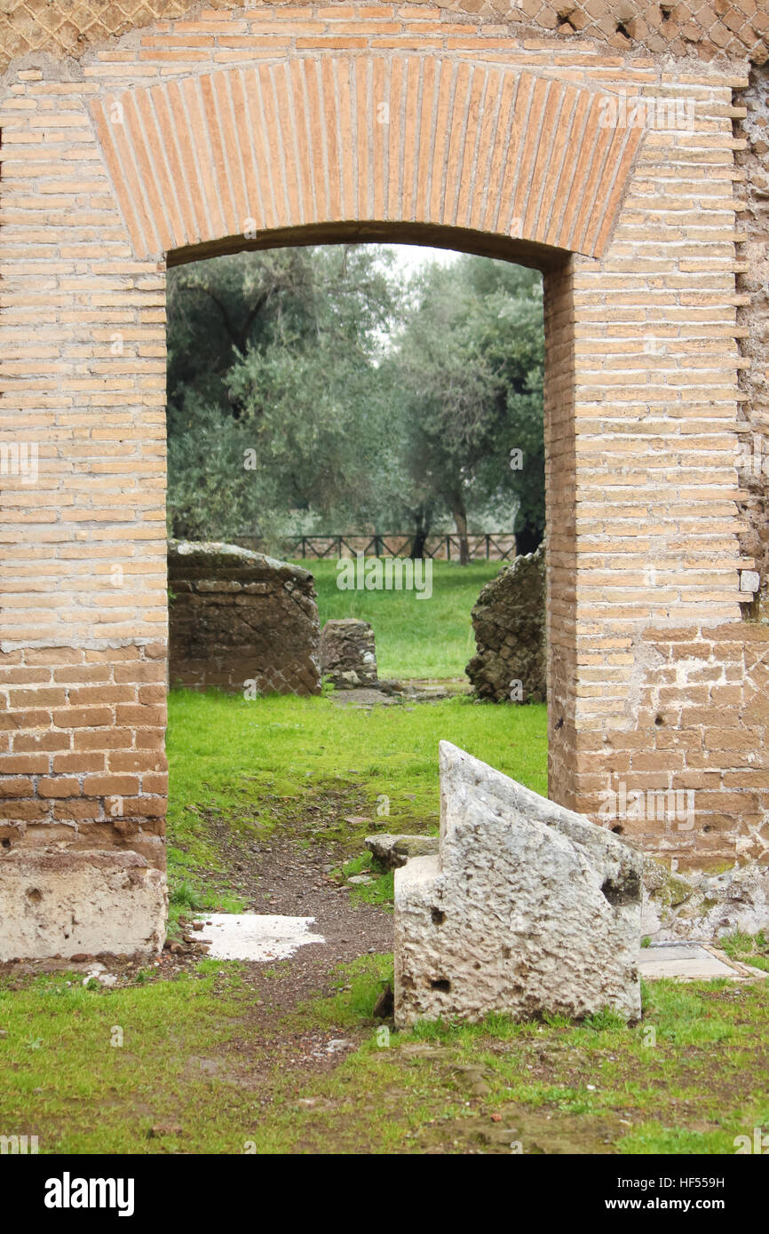 segmental arch doorway Stock Photo - Alamy