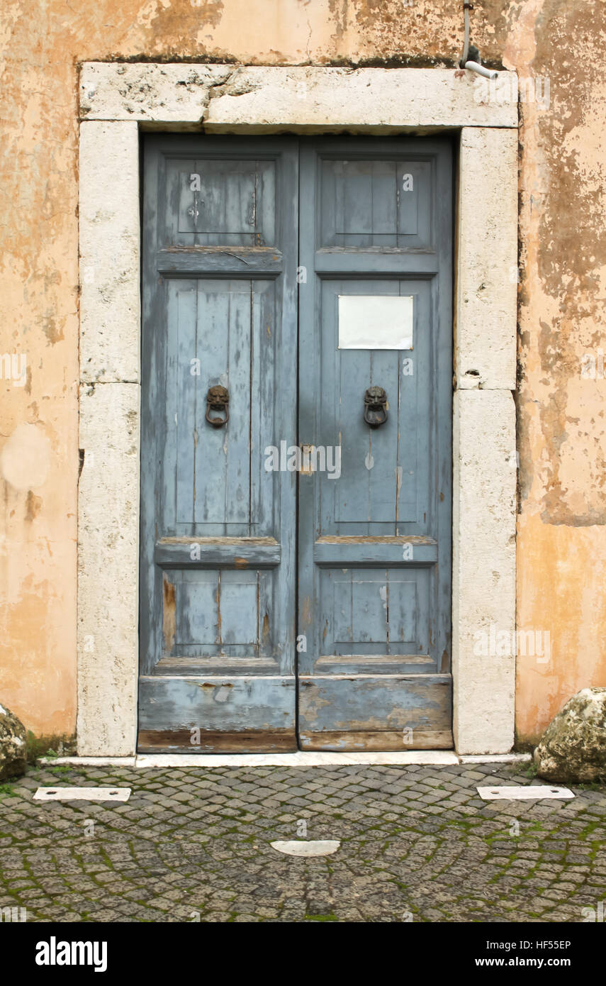 weathered wooden door Stock Photo - Alamy