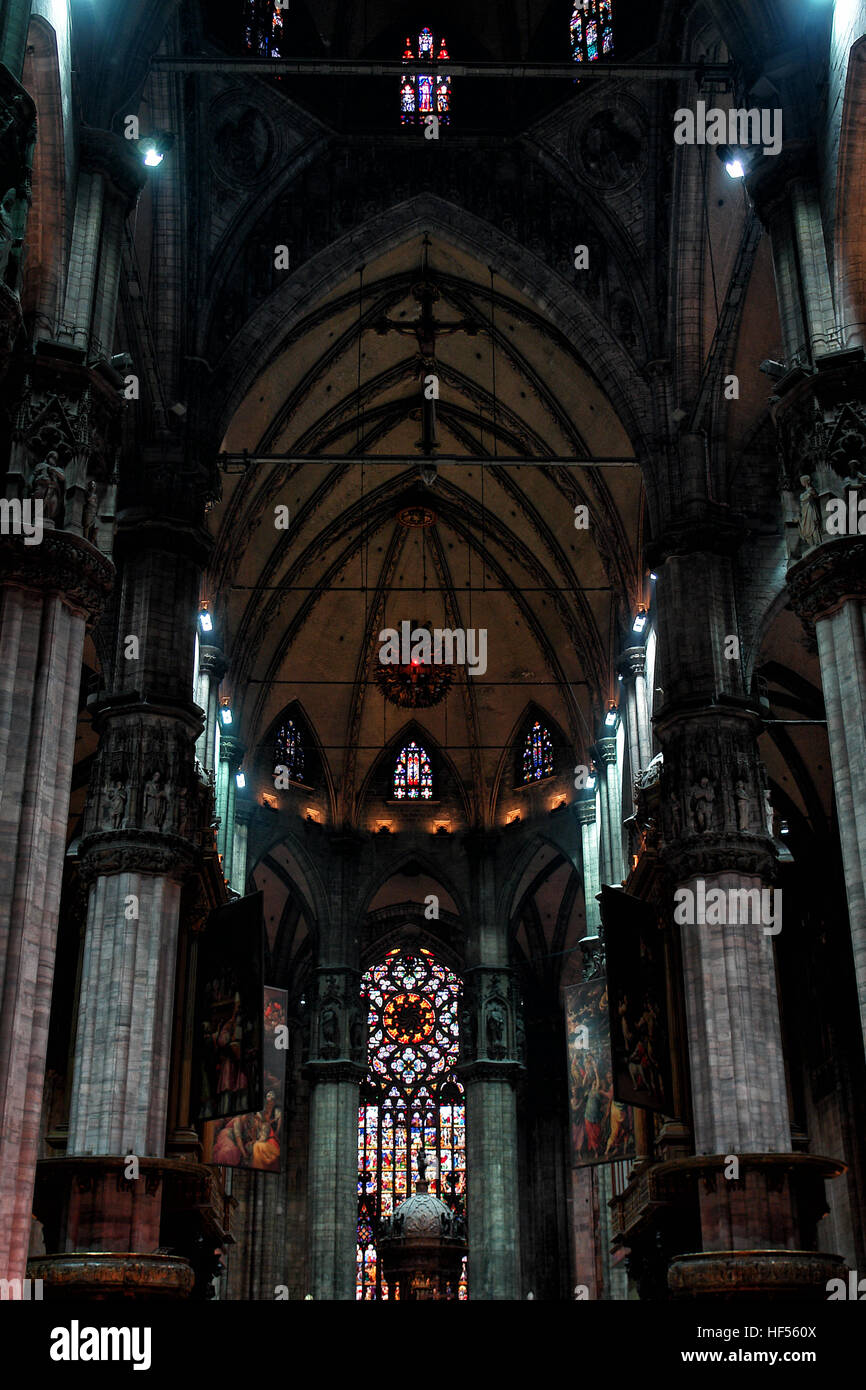 Gothic window in the cathedral of Milan: Milan Cathedral, Duomo ...