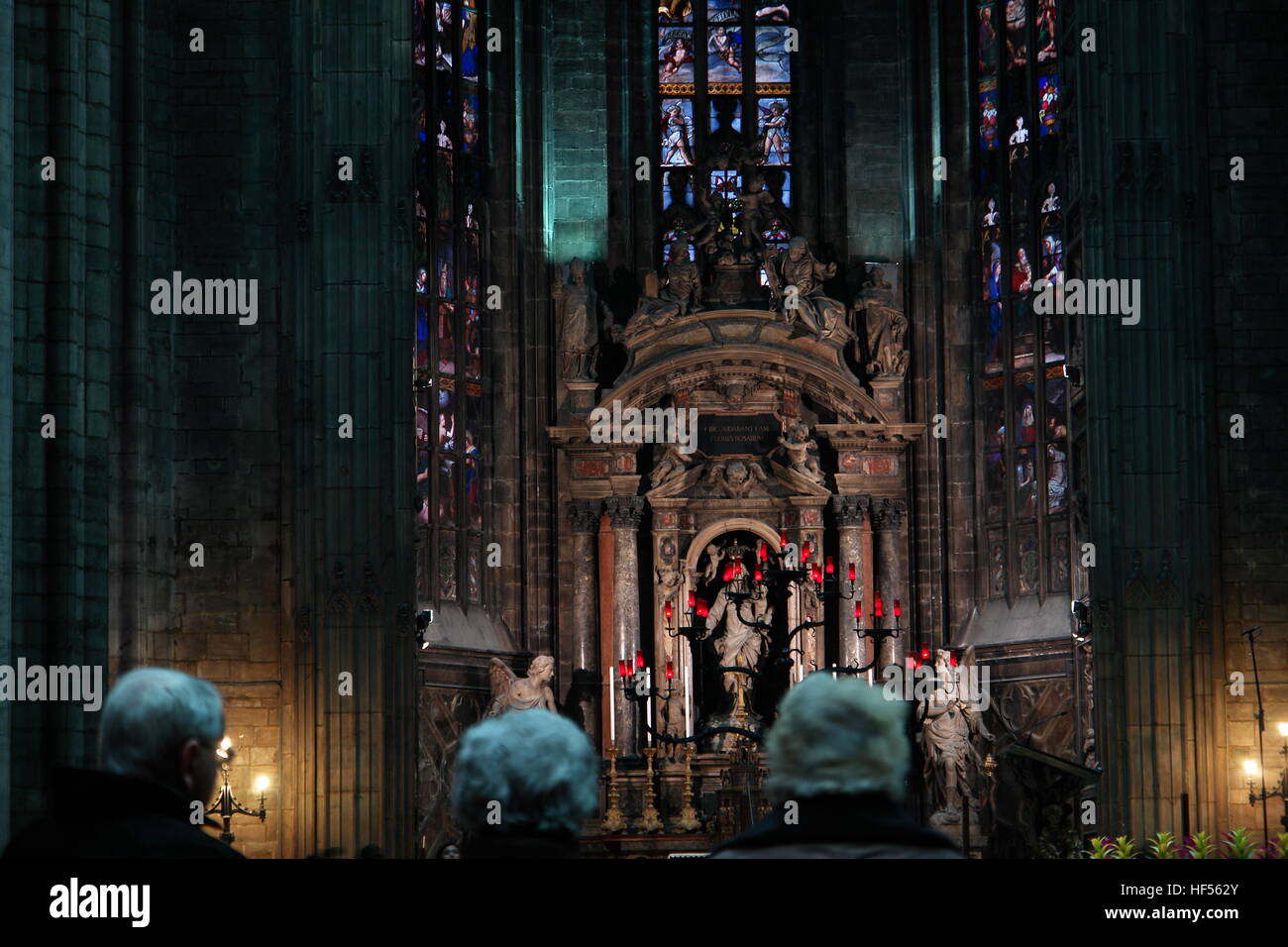 Gothic window in the cathedral of Milan: Milan Cathedral, Duomo ...