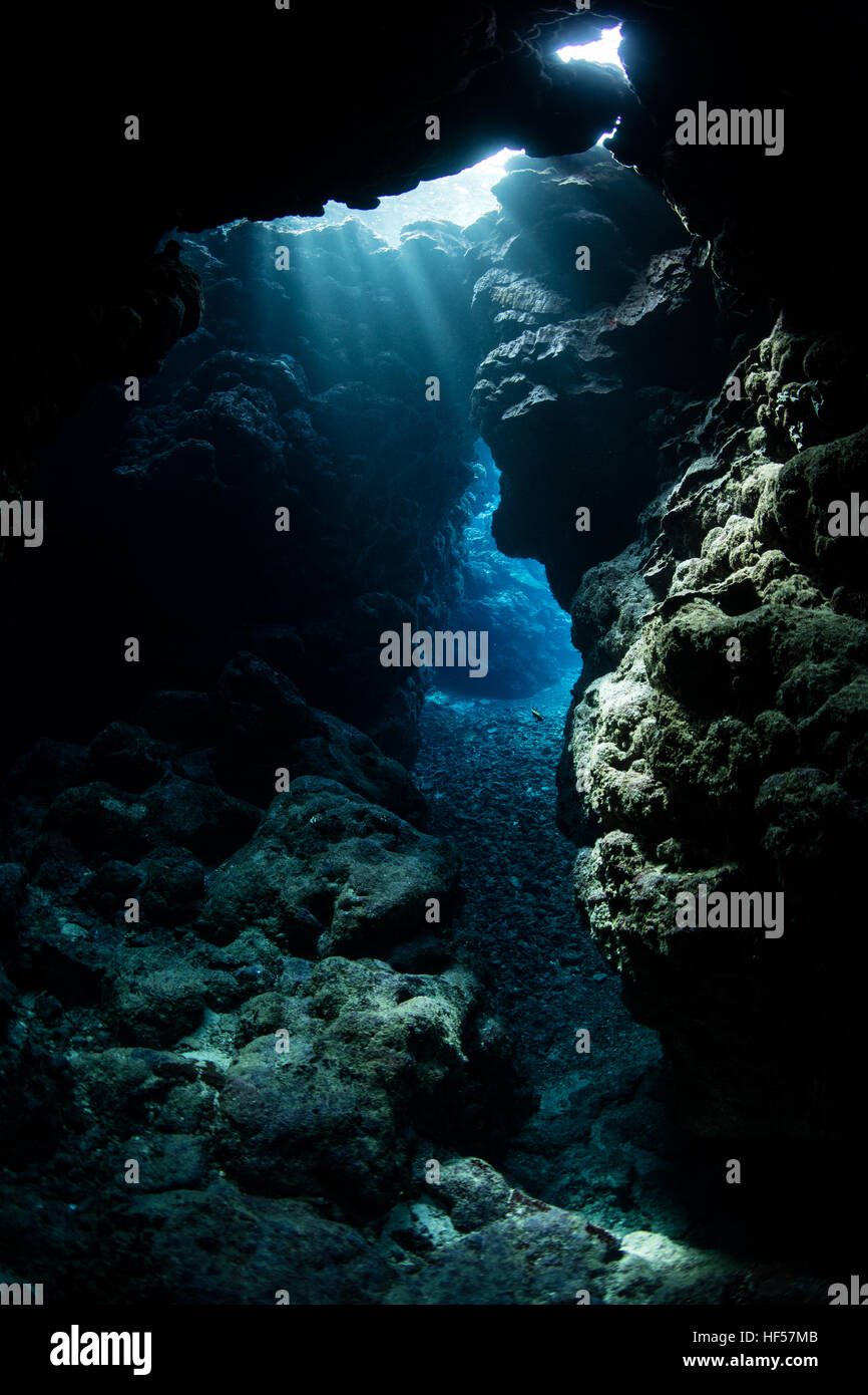 Underwater Grotto High Resolution Stock Photography and Images - Alamy