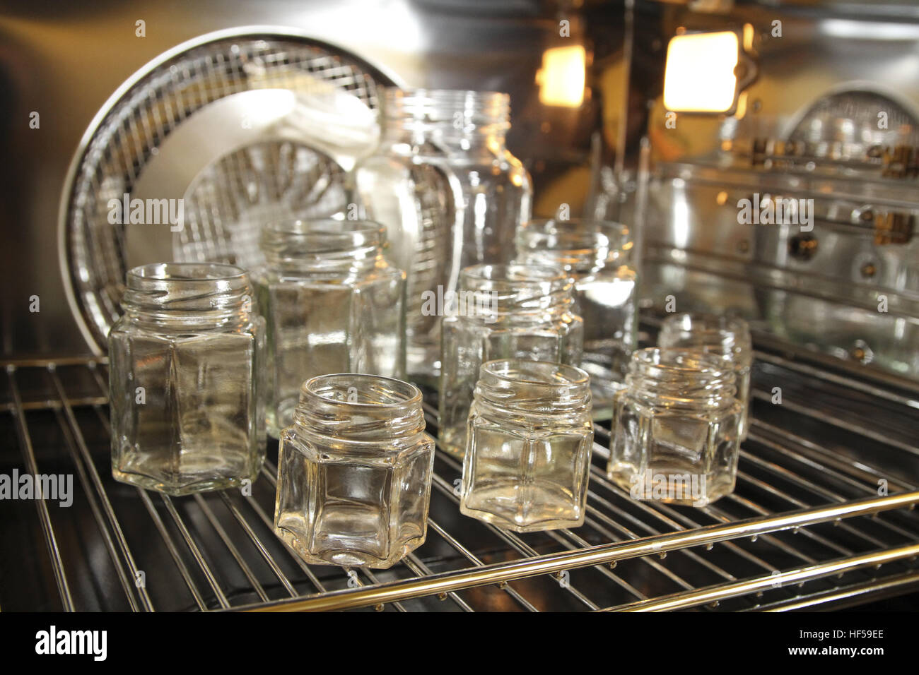 Xiao fang hi-res stock photography and images - Alamy