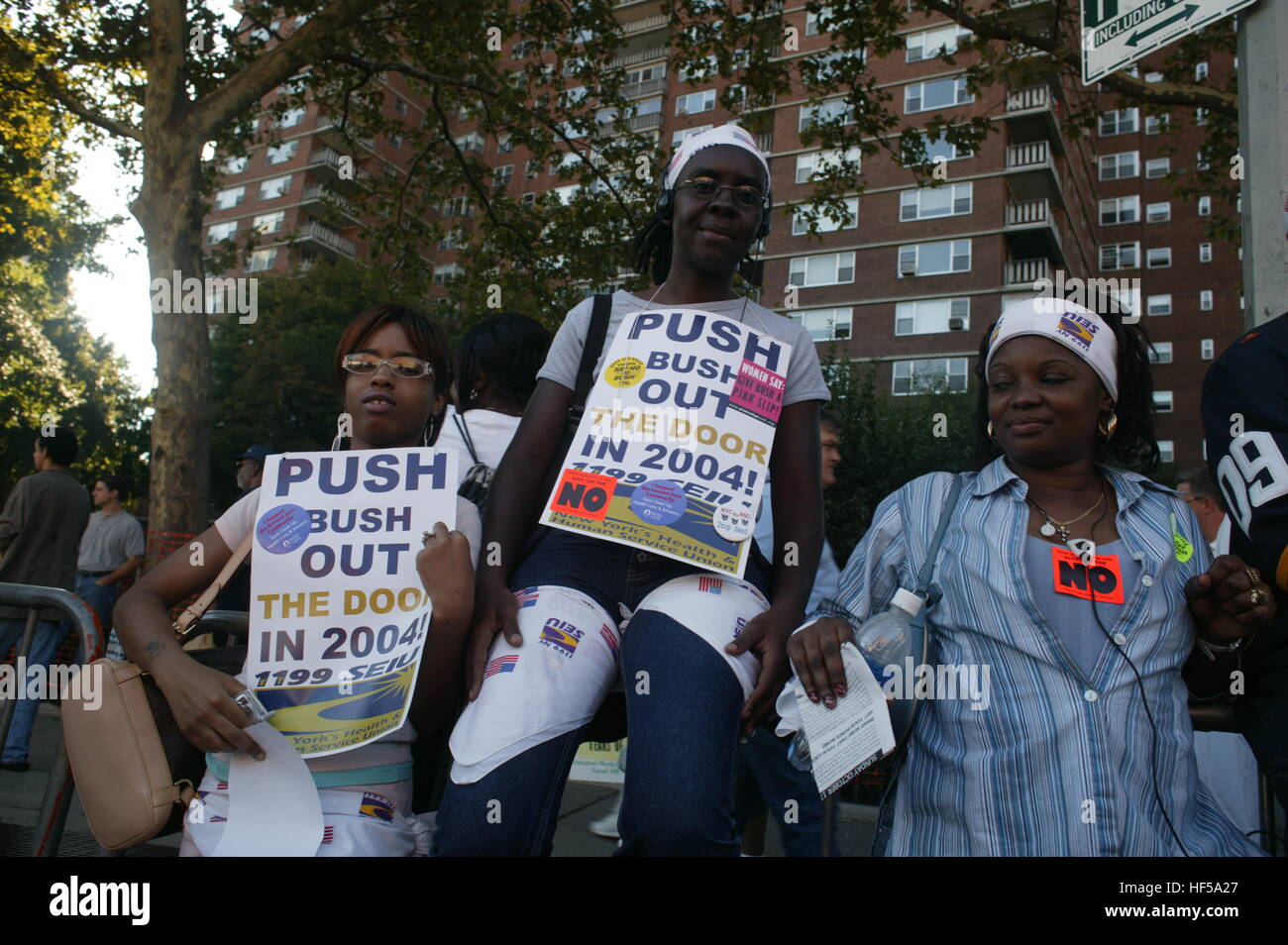 Members of the SEIU union protest against George W. Bush during the ...