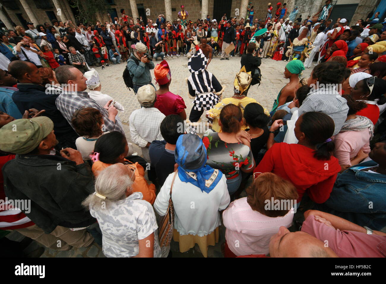 Salsa dancing during Carnival, Plaza de la Catedral, Havana, Cuba ...