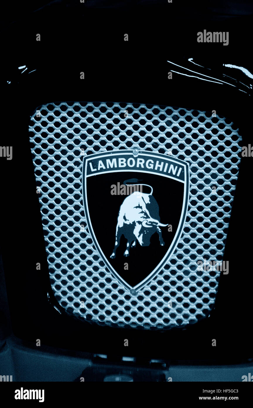 Lamborghini tractor hi-res stock photography and images - Alamy