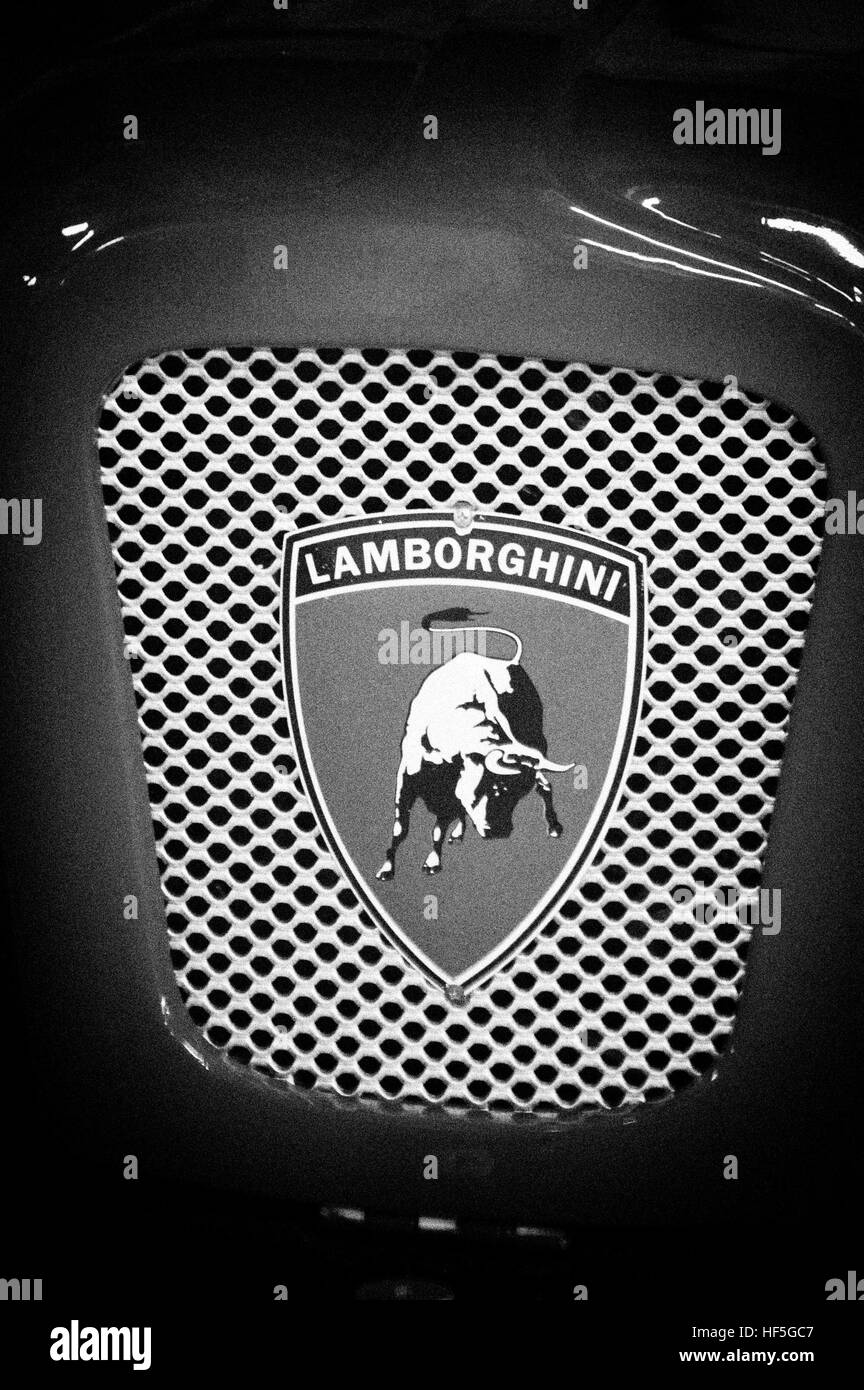 Lamborghini tractor hi-res stock photography and images - Alamy